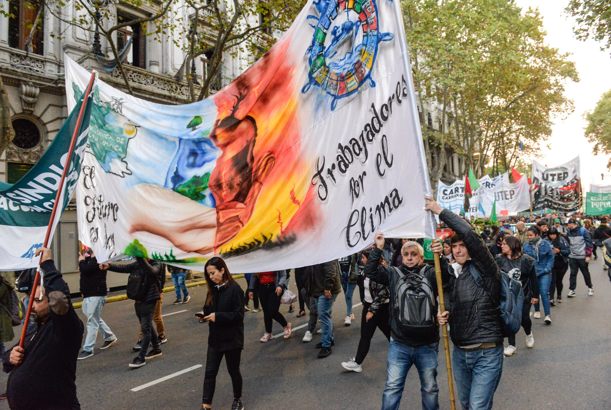 EL CENTRO DE PATRONES EN LA MARCHA POR EL DÍA DE LA TIERRA – Acción ...